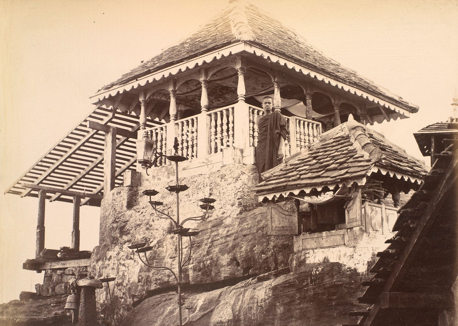 Sri Pada - The Most Sacred Mountain in Sri Lanka • Ceylon Guide